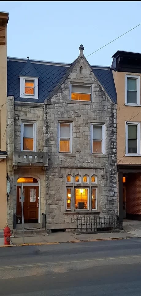 The Maid's Quarters Bed & Breakfast and Tea Room