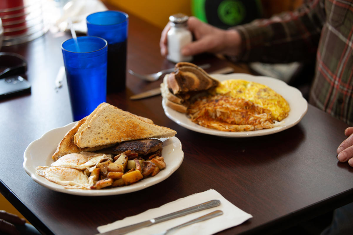 Tucci's Family Diner | Waterloo, NY