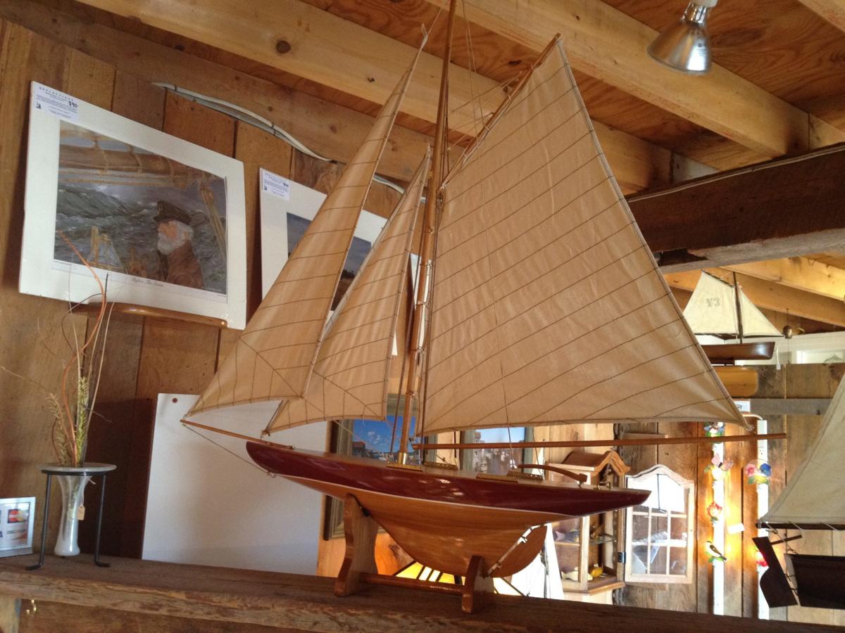 reflections art gallery