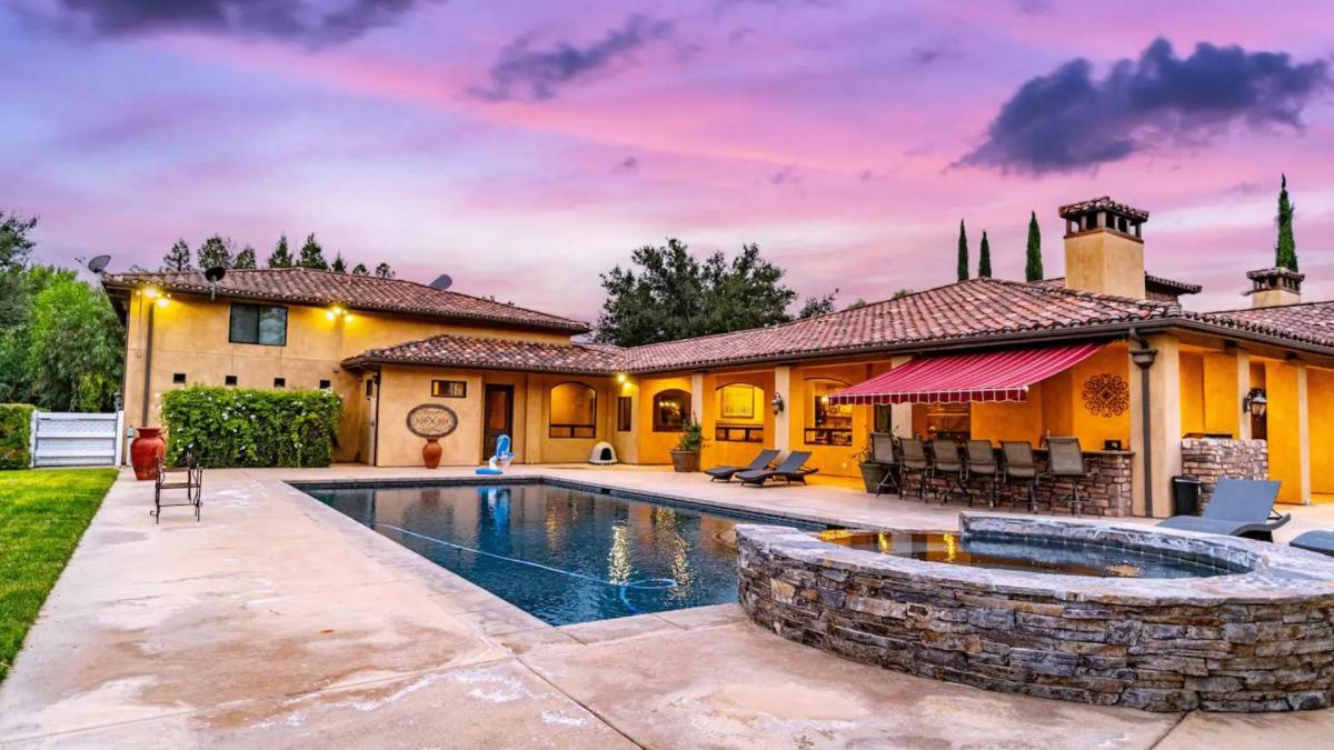 Temecula Grand Lodge