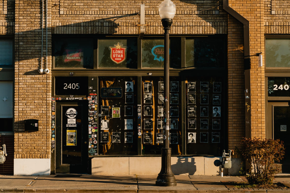 Whittier Bar | Tulsa, OK 74110