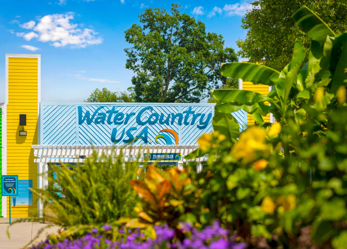Water Country Usa Logo