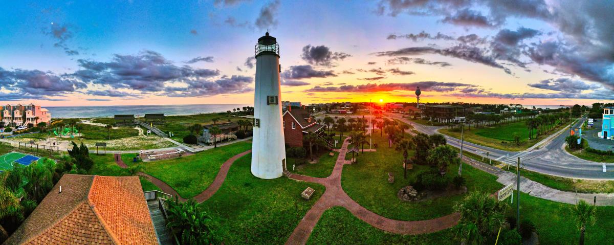 Cape Saint George Lighthouse in St. George Island | VISIT FLORIDA
