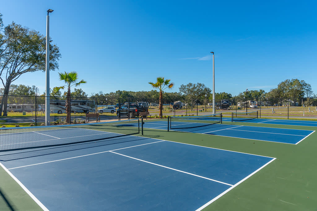 Sunkissed Village RV Resort in Summerfield | VISIT FLORIDA