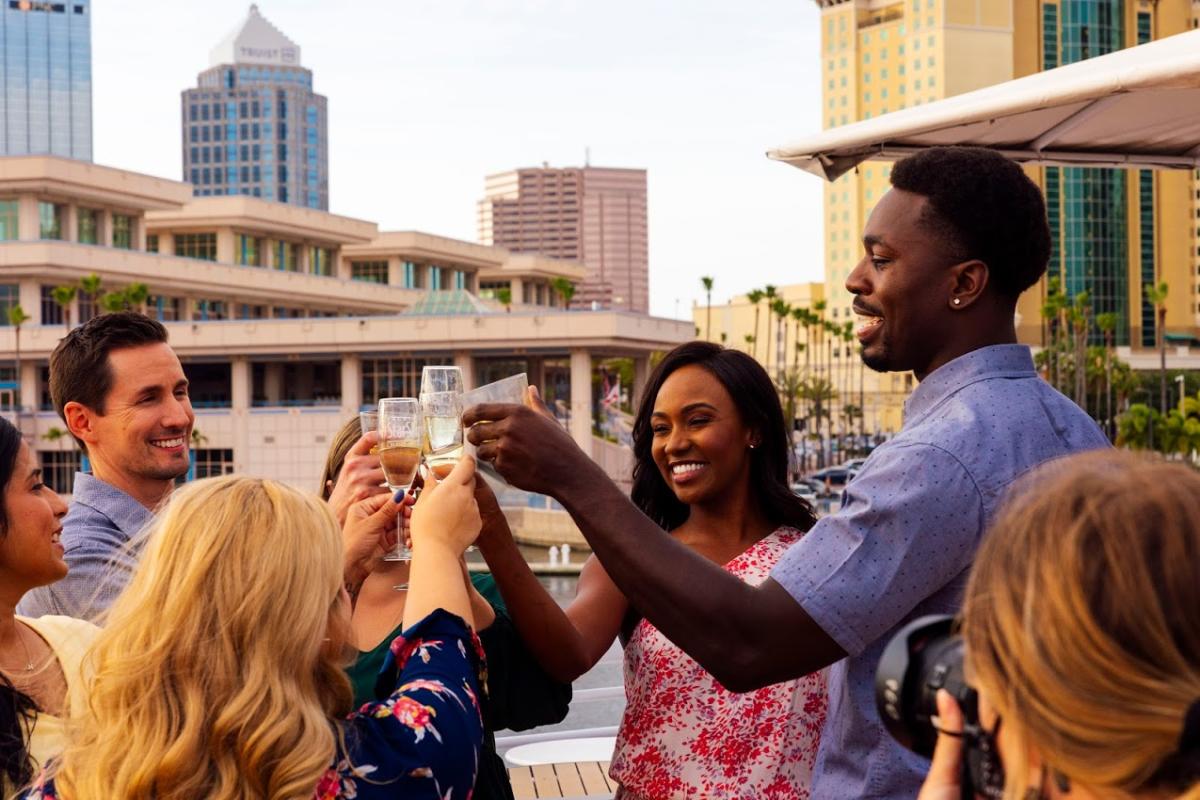 Yacht StarShip Dining Cruises - Tampa in Tampa | VISIT FLORIDA