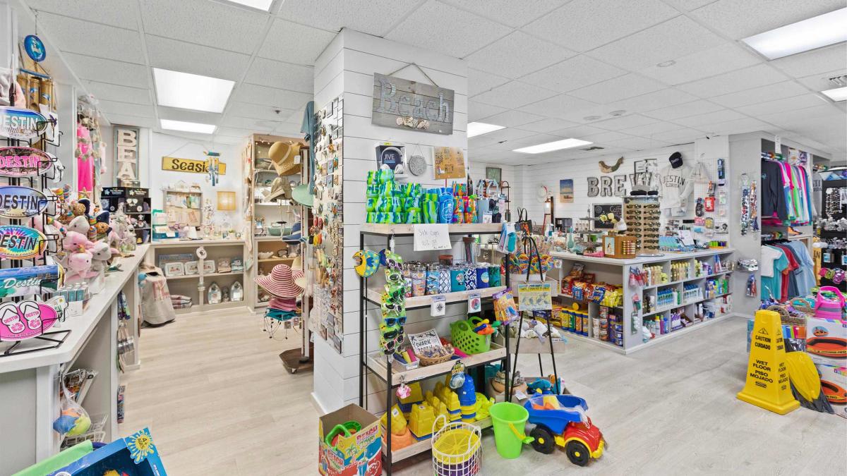 SunDestin Beach Resort by Scenic Stays in Destin | VISIT FLORIDA