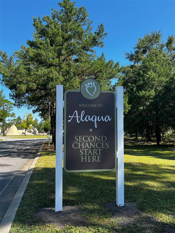 Alaqua Animal Refuge in Freeport | VISIT FLORIDA