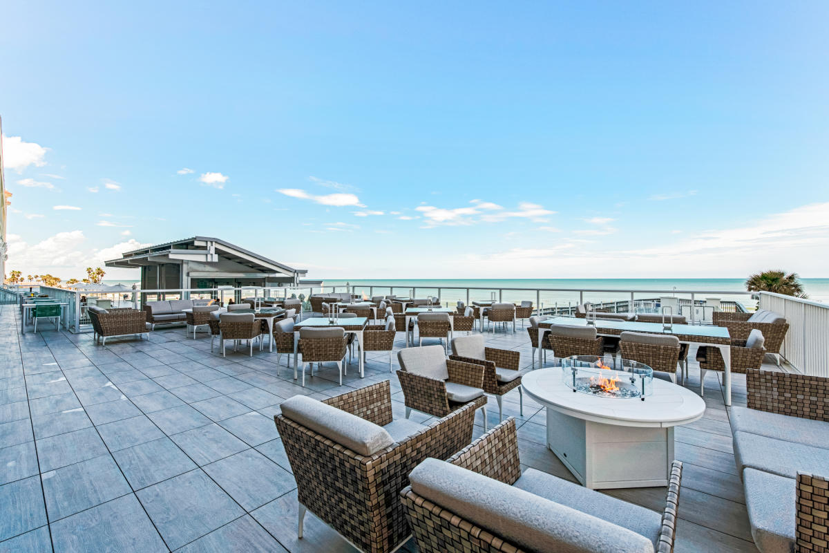 Daytona Grande Oceanfront Resort in Daytona Beach | VISIT FLORIDA