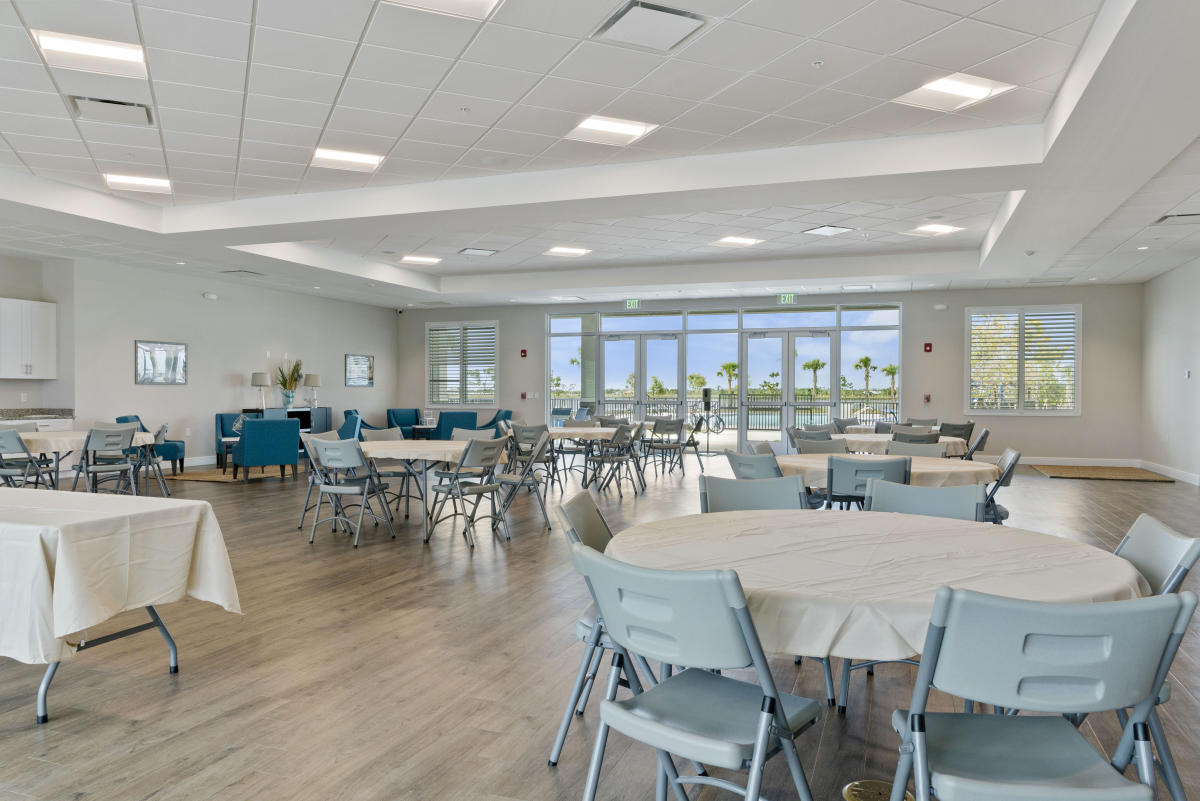 Encore Tranquility Lakes in Cape Coral | VISIT FLORIDA