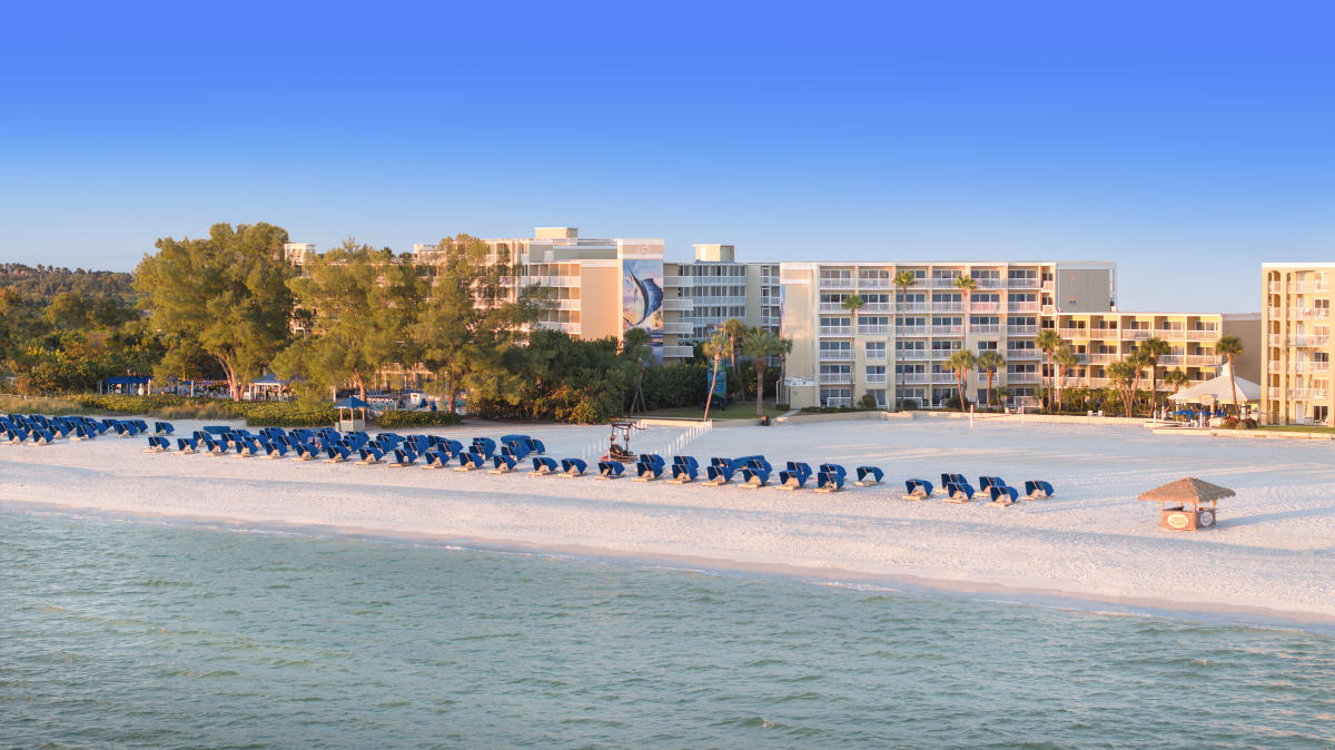 RumFish Beach at TradeWinds in St. Pete Beach | VISIT FLORIDA