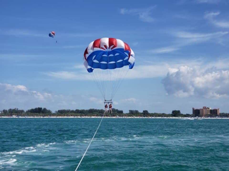 Chute Em Up Parasail in Clearwater Beach | VISIT FLORIDA