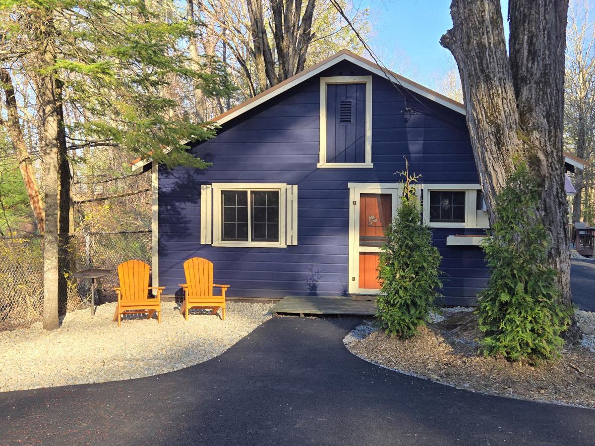 Drake's Lakeside Cabins