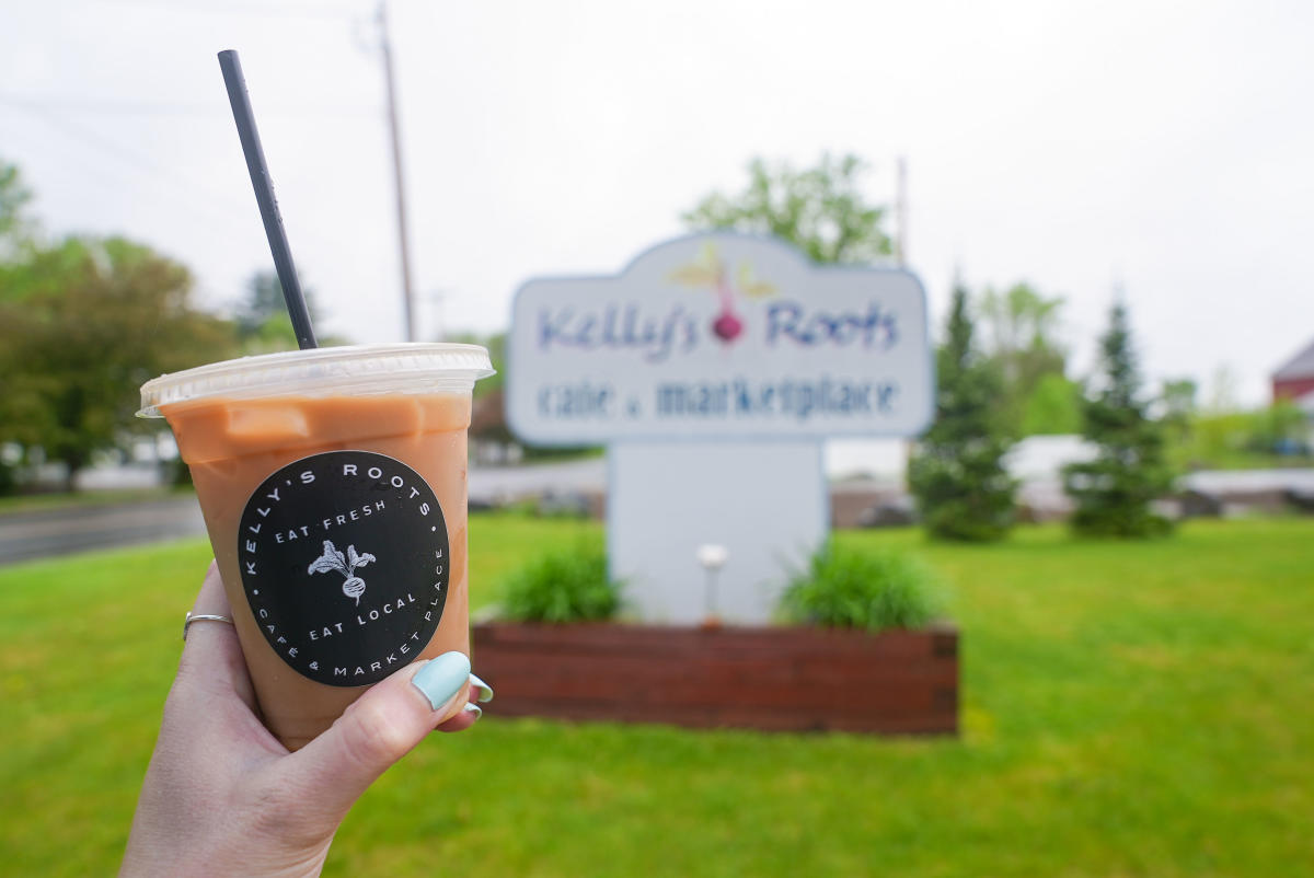 Kelly's Roots Cafe & Marketplace
