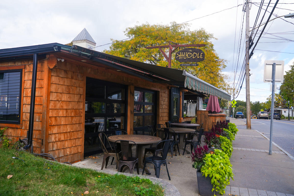 The Huddle Kitchen & Bar