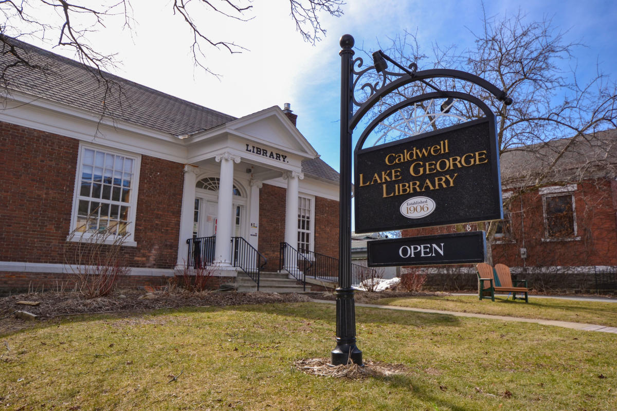 Caldwell-Lake George Library