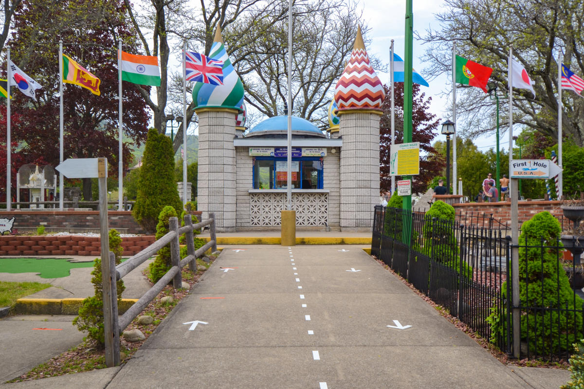 Around The World Miniature Golf