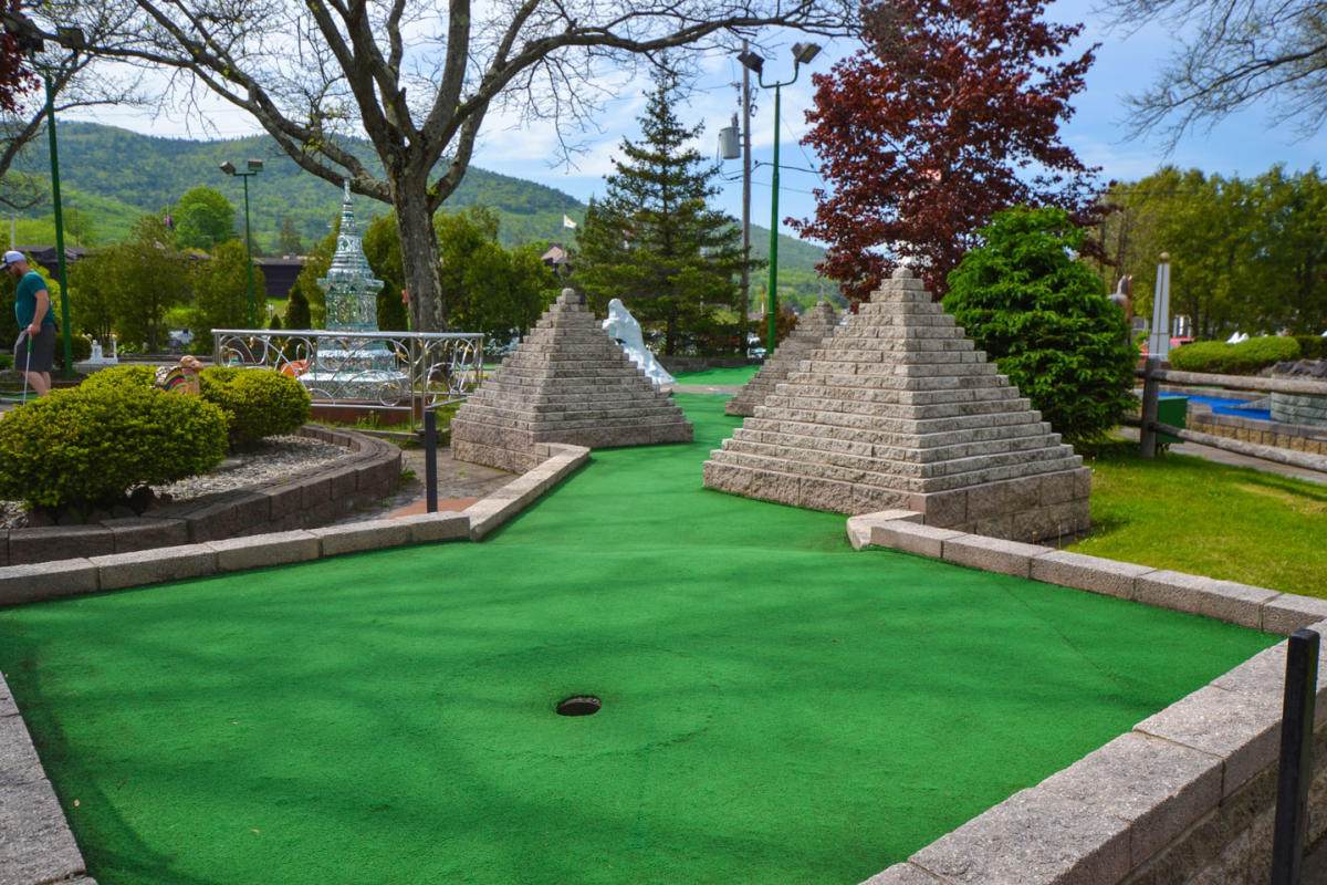 Around The World Miniature Golf