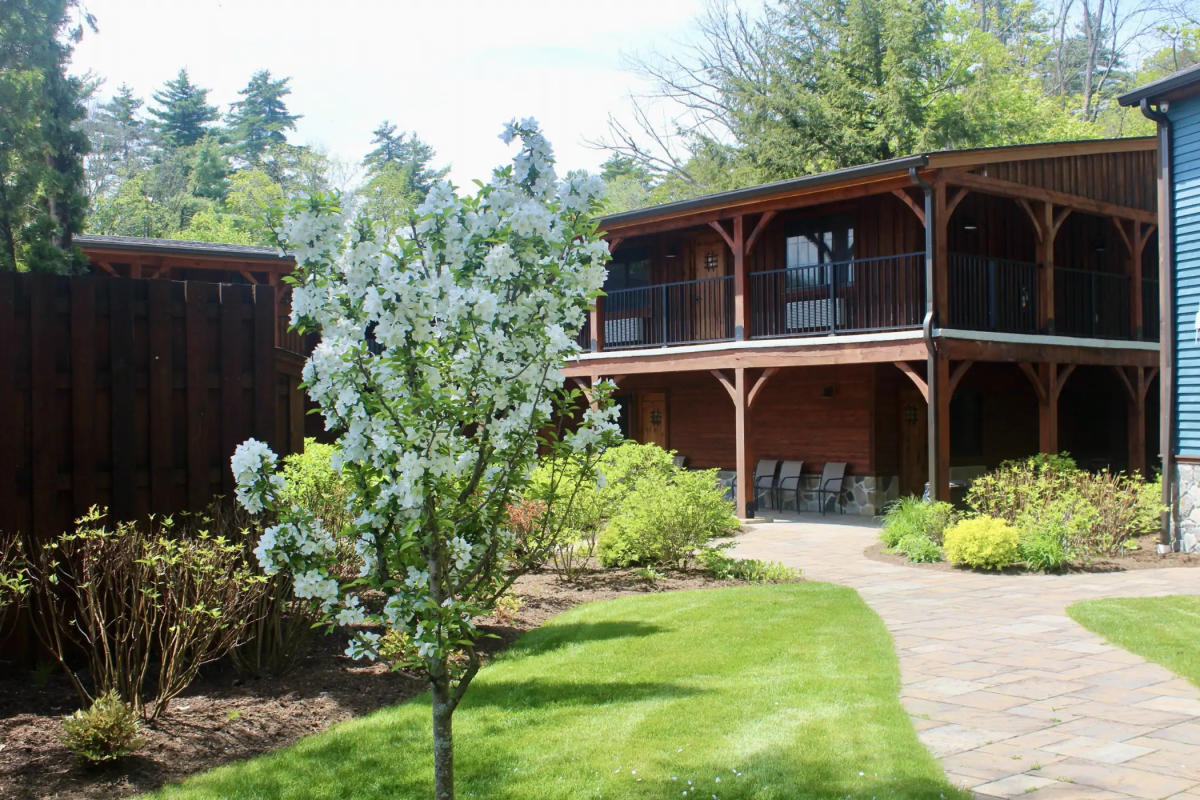 Lodges at Blue Water Manor