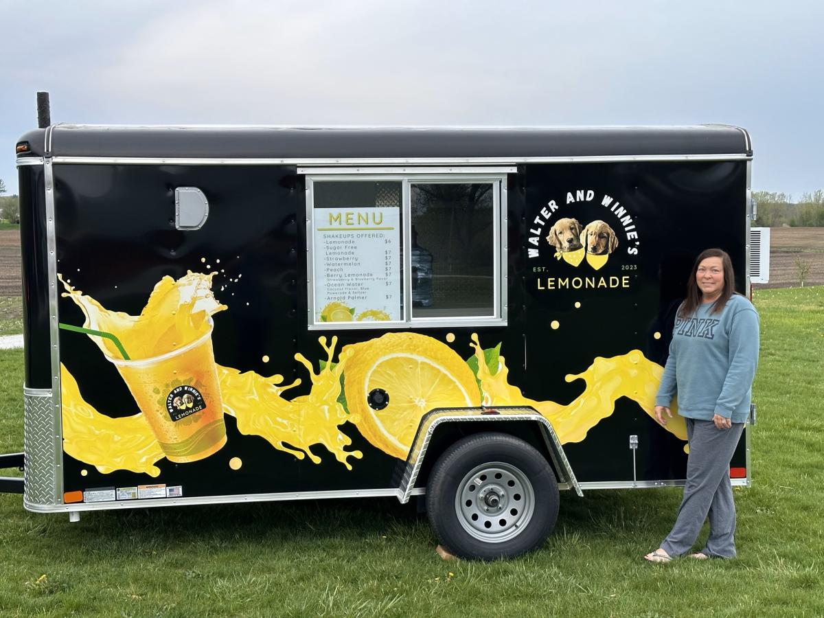 Walter and Winnie's Lemonade