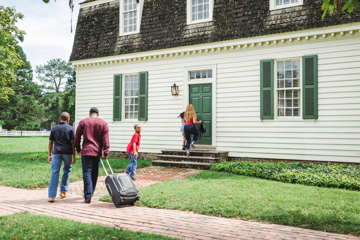 Colonial Williamsburg Signs