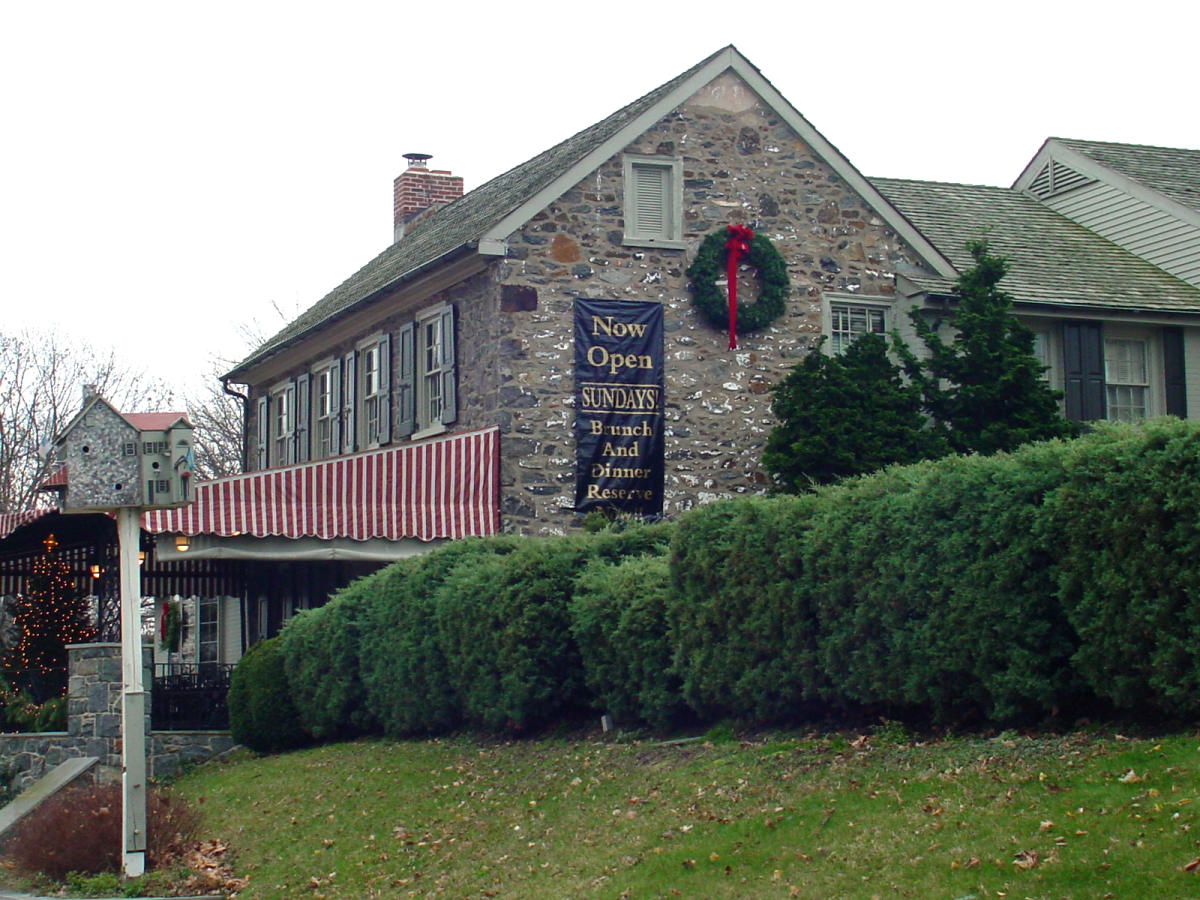 Columbus Inn | Wilmington, DE 19806