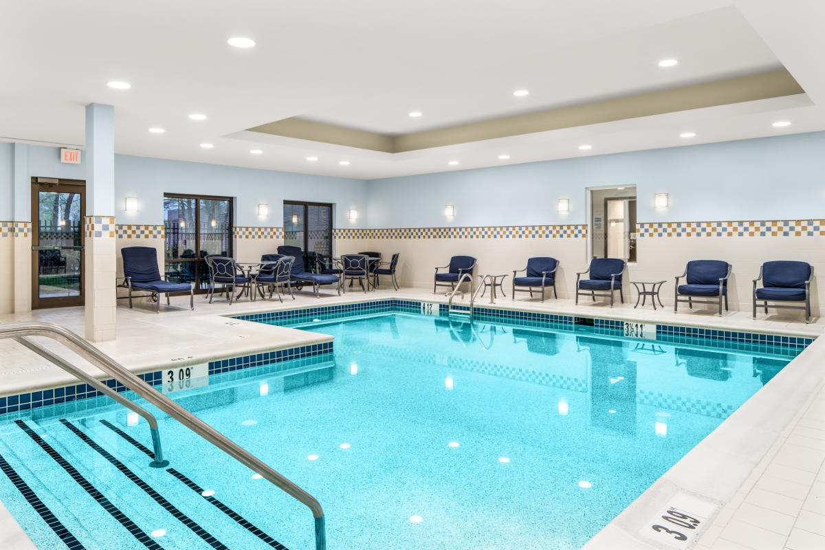 Holiday Inn Express Hotel & Suites Wilmington-Newark | Newark, DE 19713