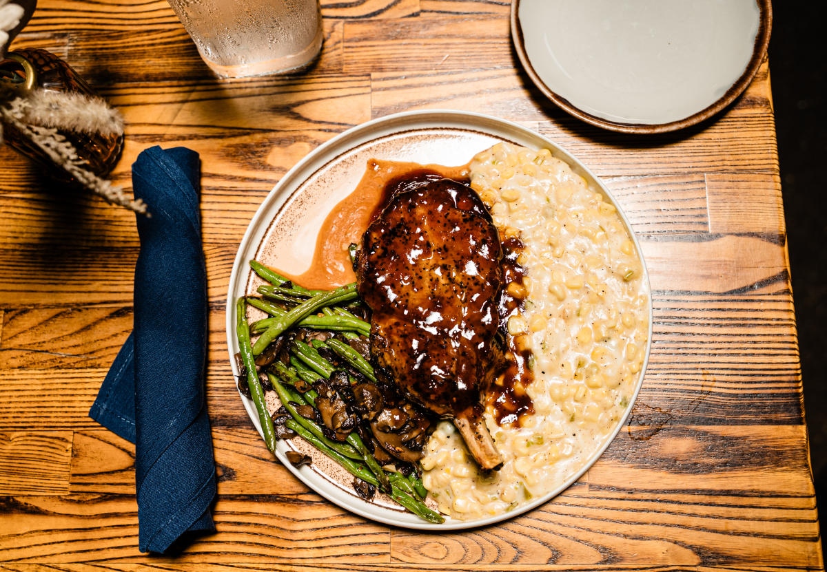 Bosscat Kitchen & Libations