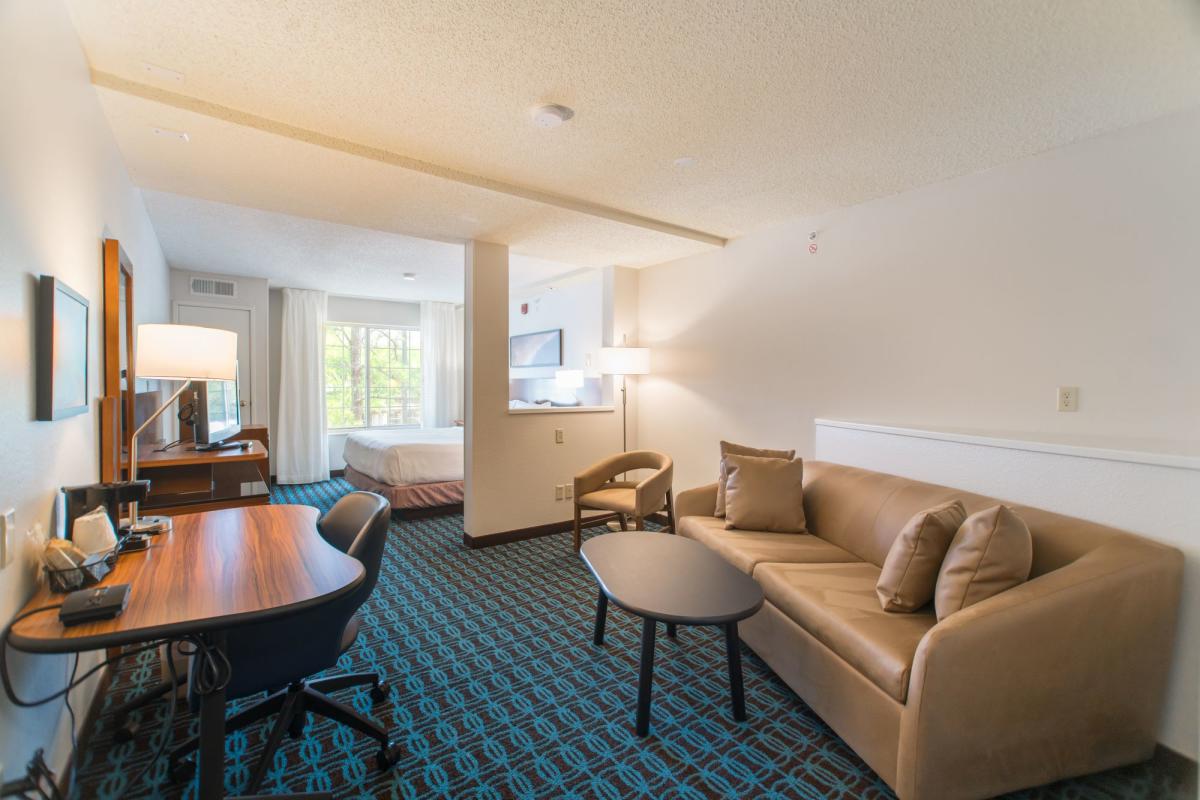 Fairfield Inn & Suites by Marriott