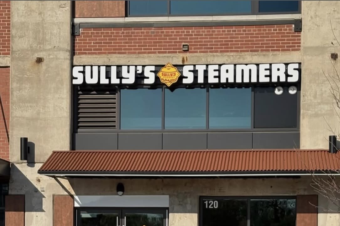 Sully's Steamers