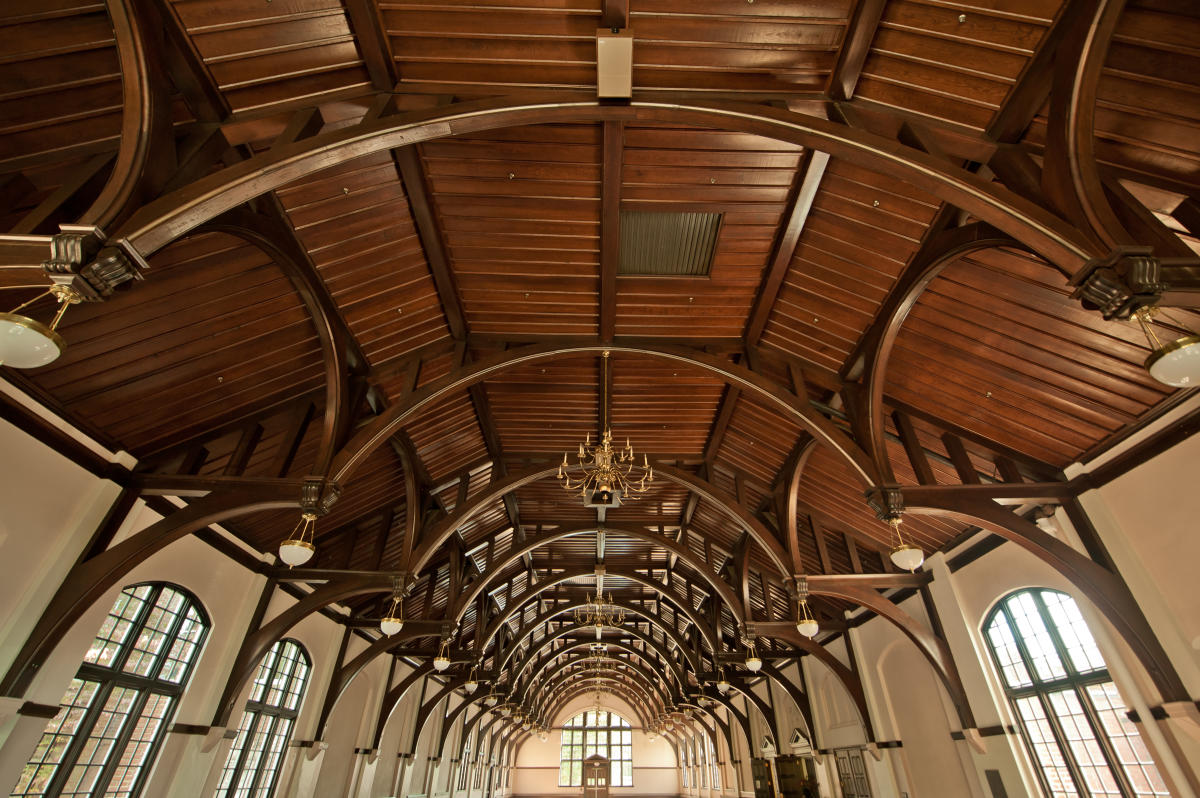 McBryde Hall at Winthrop