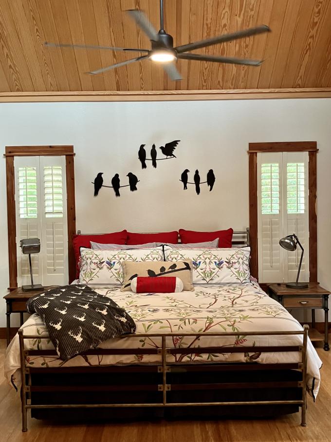 Laughing Pines Bed and Breakfast Cottages | Smithville, TX 78957