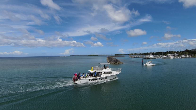 Guam Dolphin Cruise
