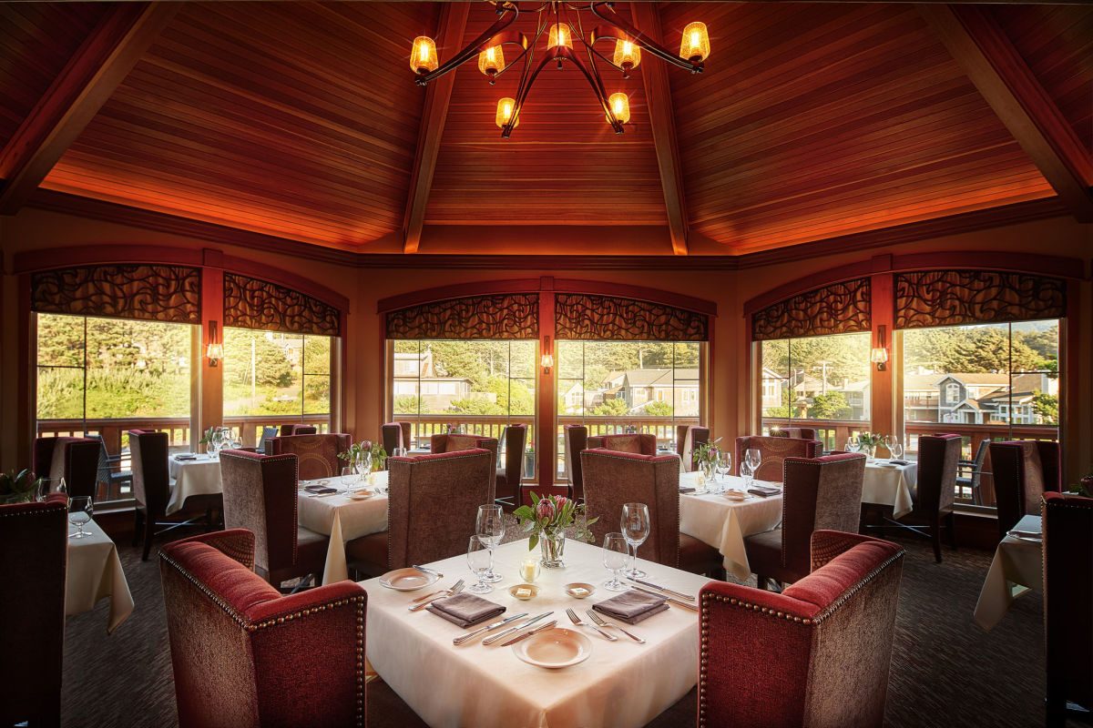 Stephanie Inn Dining Room | Cannon Beach, OR