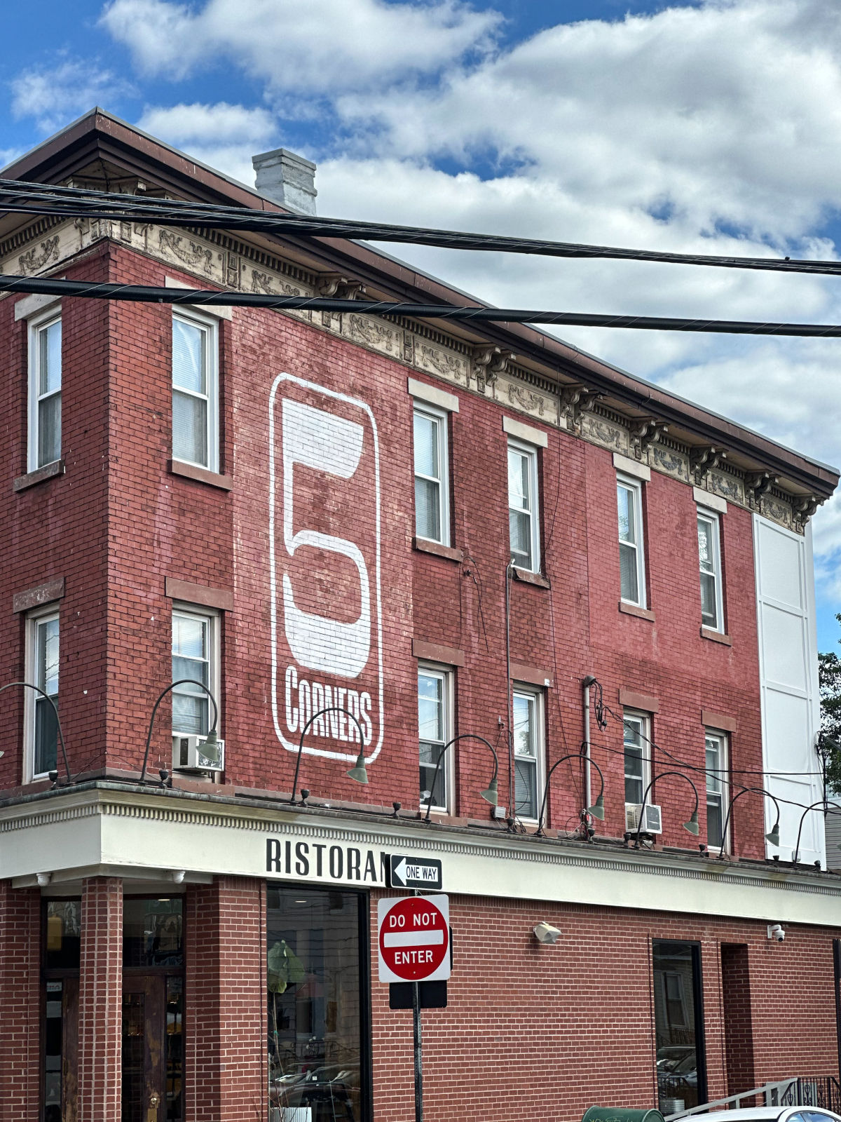 Five Corners | Newark, NJ 07105