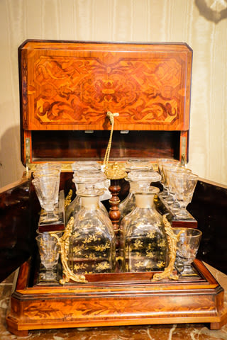 Ida Manheim Antiques