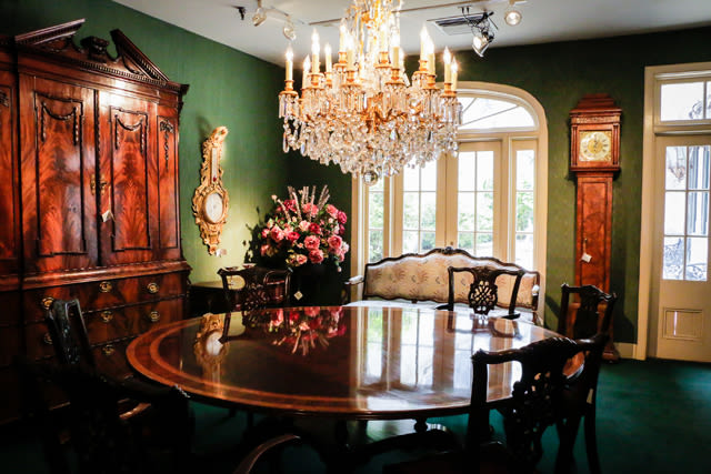 Ida Manheim Antiques