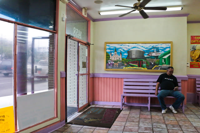 McHardy's Chicken & Fixin