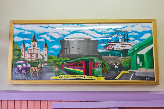 McHardy's Chicken & Fixin