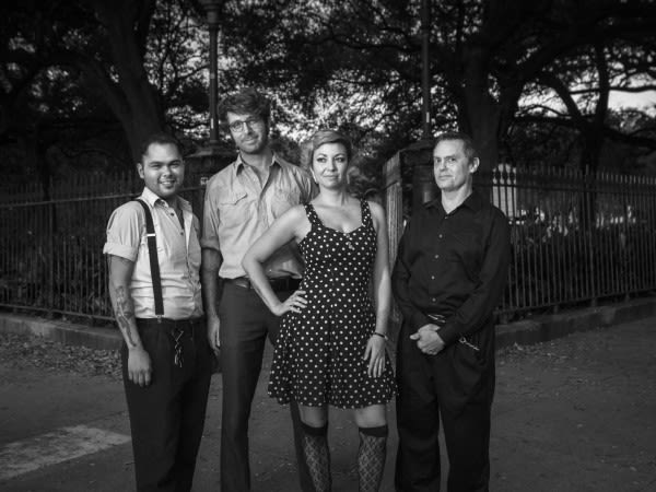 Jenavieve Cooke & The Winding Boys