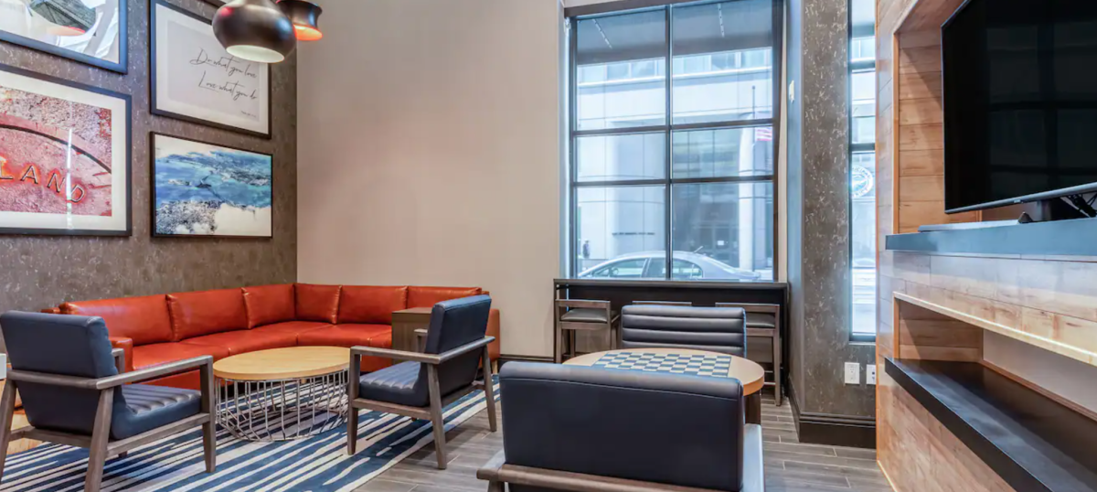 Hampton Inn Oakland Downtown-City Center | Oakland, CA