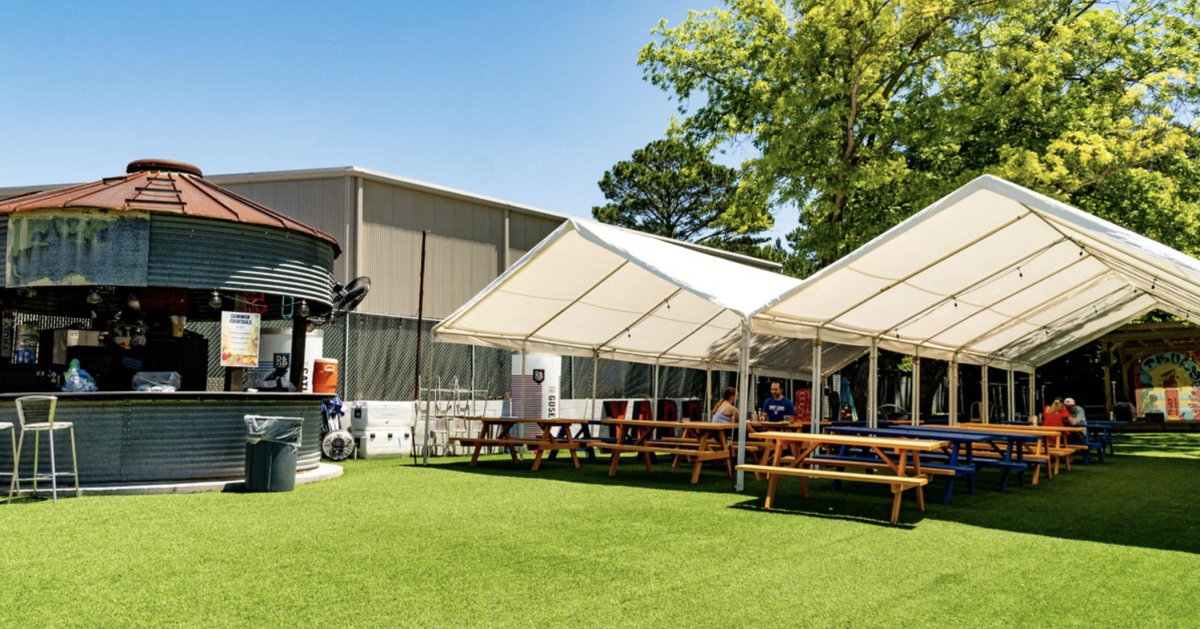 Bowstring Pizza and Brewyard | Raleigh, NC 27608