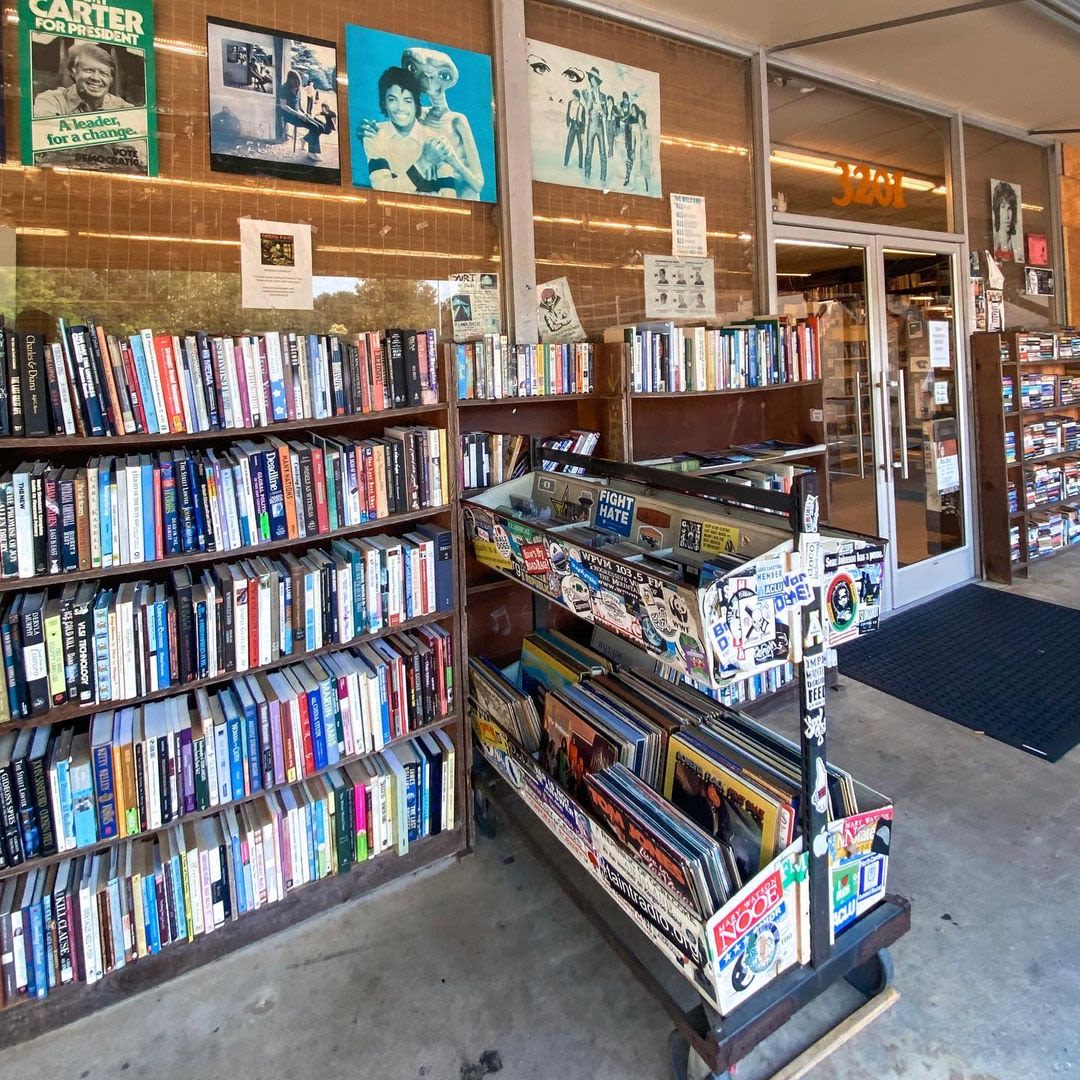 Reader's Corner | Raleigh, NC 27607