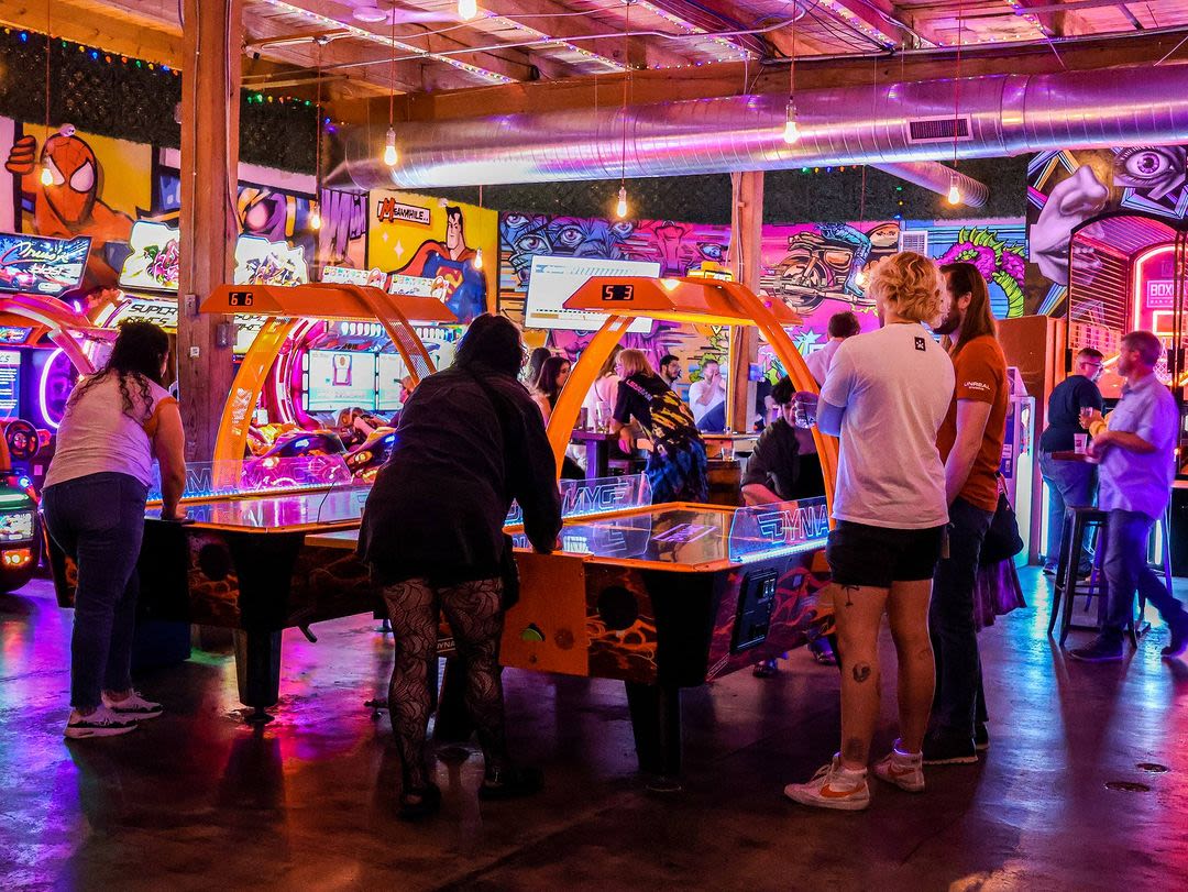 Boxcar Bar + Arcade | Raleigh, NC 27601