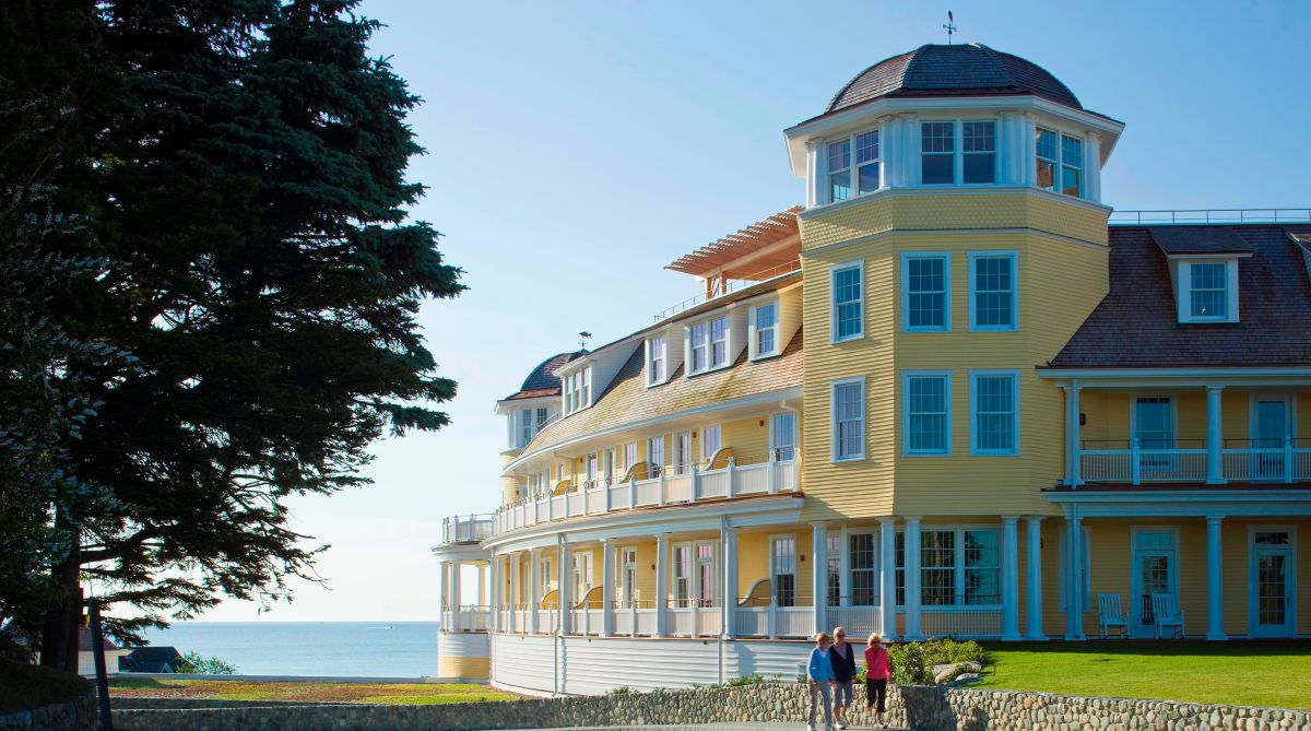 Ocean House Ri Beach A Brief History Of Taylor Swift's Rhode Island