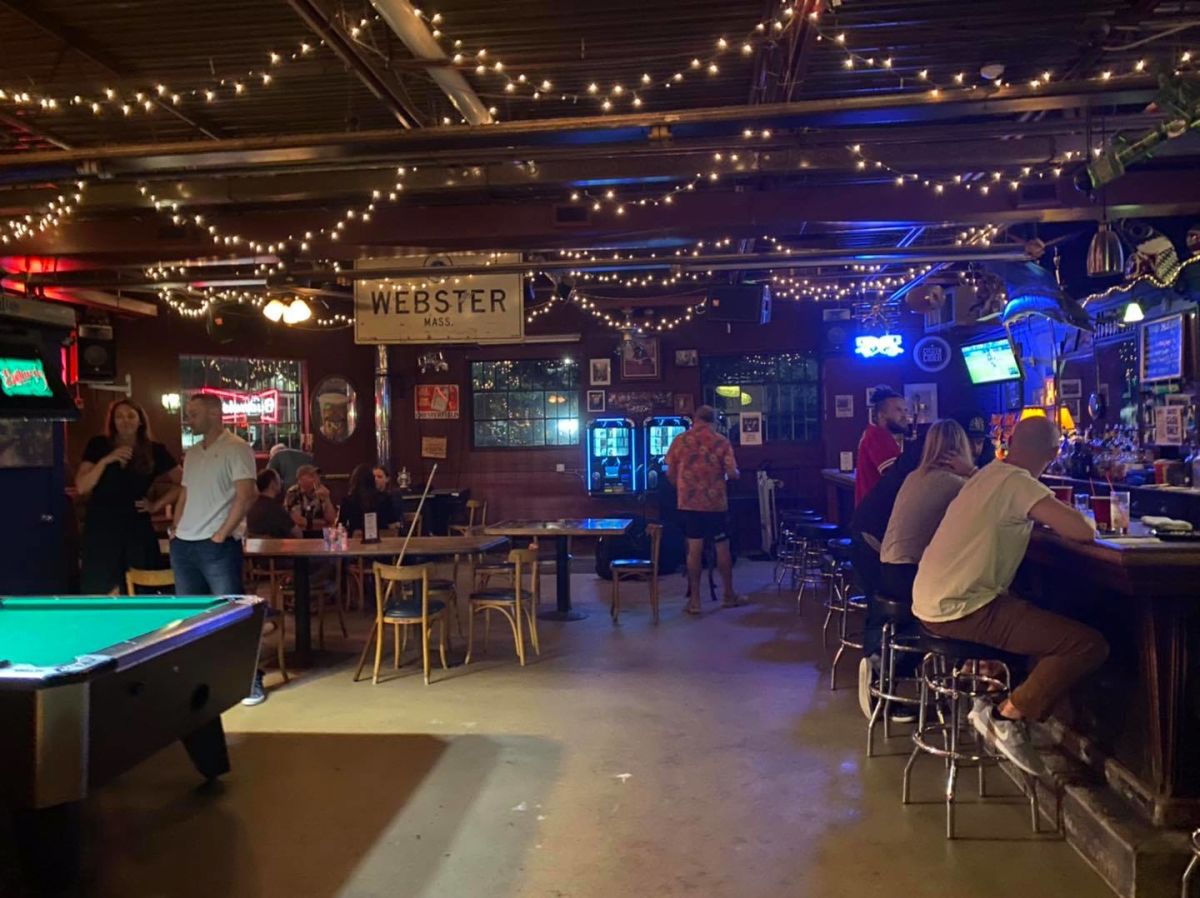 Nick-A-Nee's | Providence, RI 02903-4742