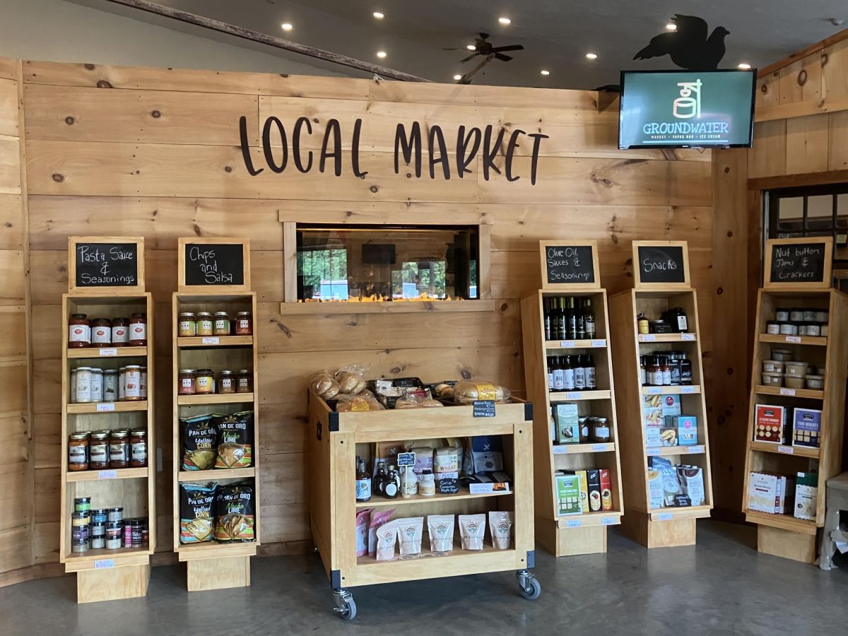 Groundwater Cafe | North Scituate, RI 02857