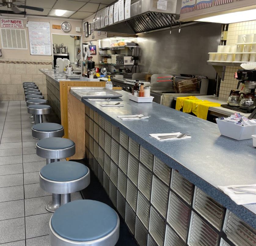 Liberty Lunch | Pawtucket, RI 02861