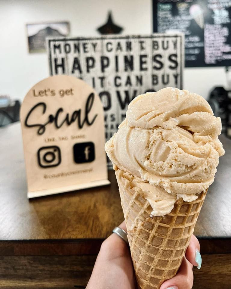 Country Creamery | Greenville, RI 02828