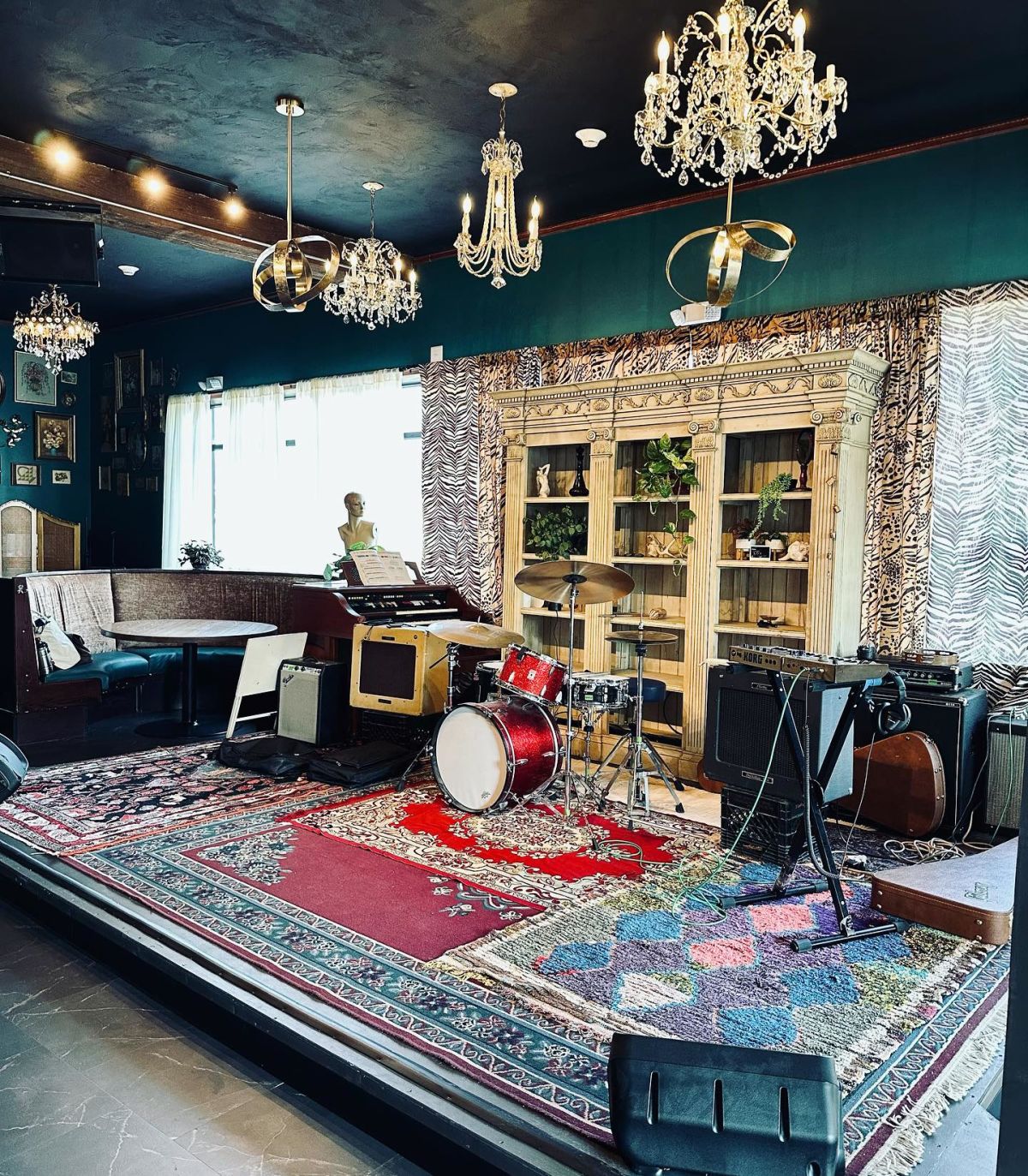 Myrtle | East Providence, RI 02914