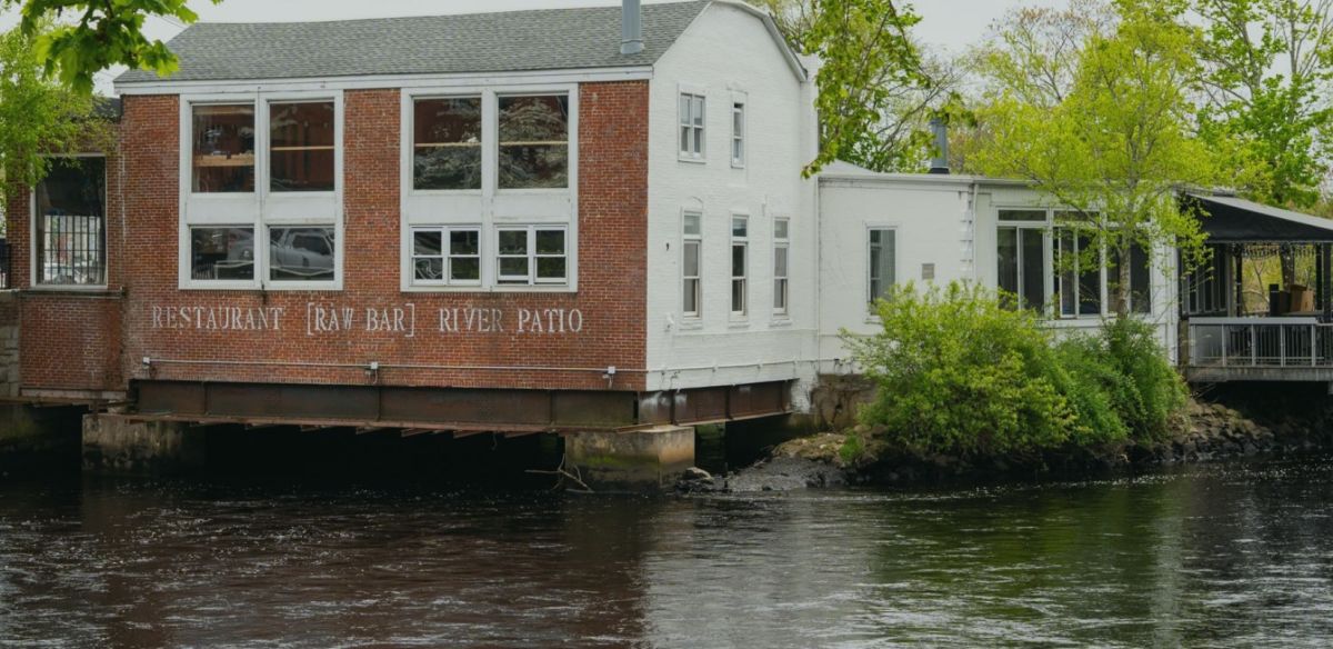 River Bar | Westerly, RI 02891